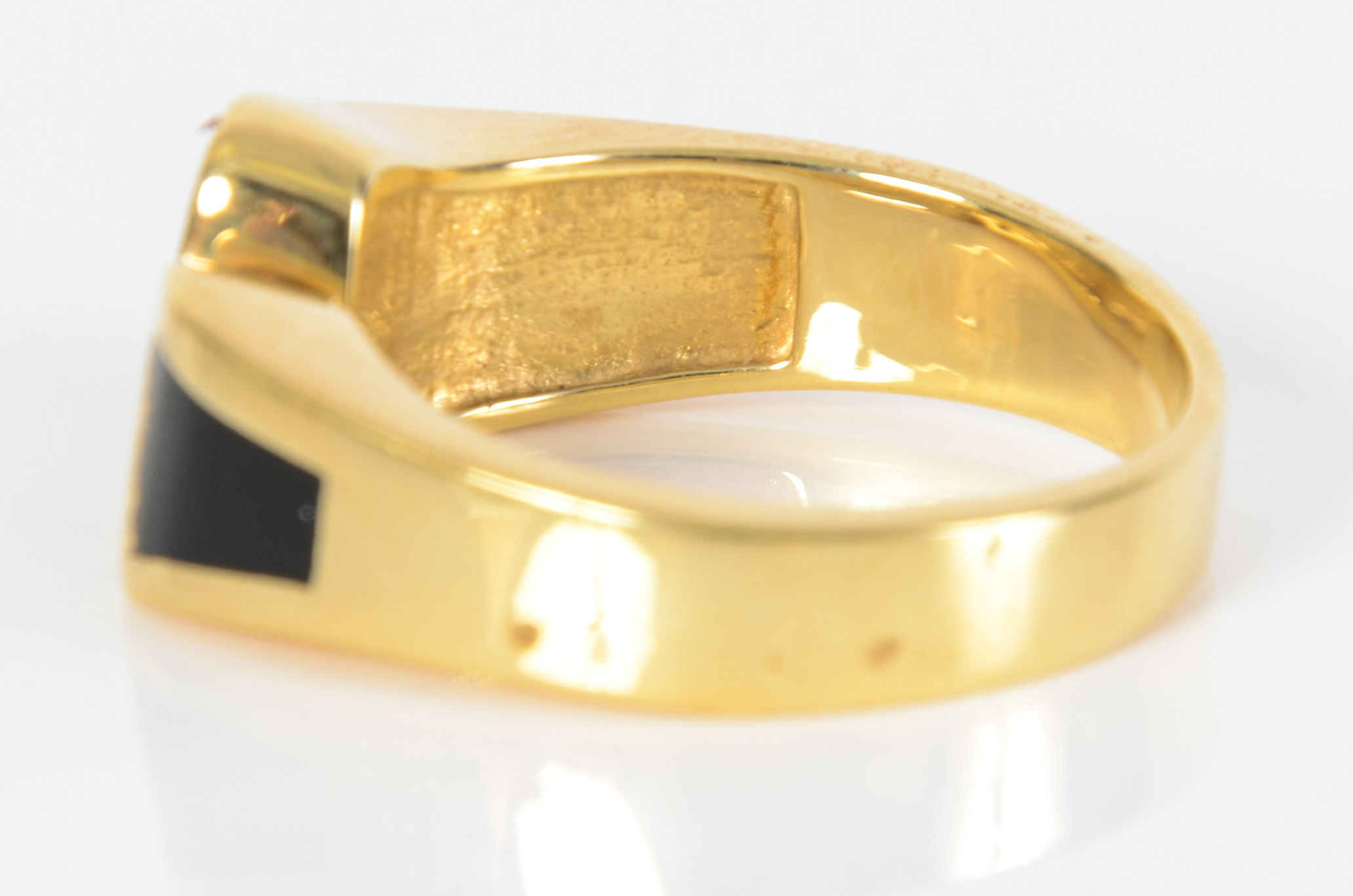 Bernard K Passman 18K Gold Ring with Black Coral and Diamonds | EBTH