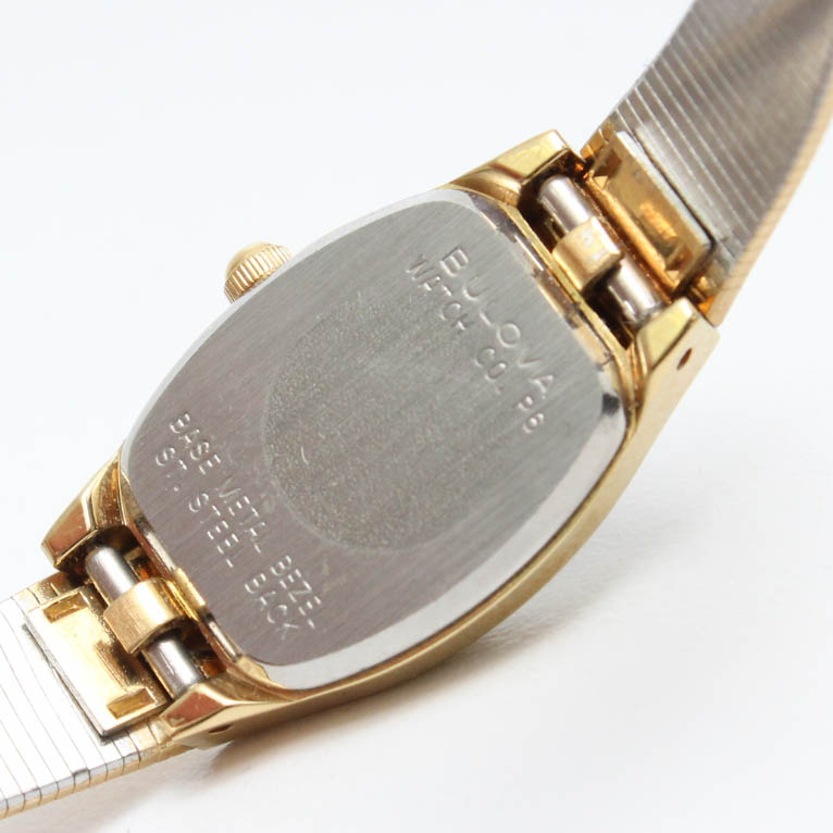 Vintage Bulova Quartz Wristwatch | EBTH