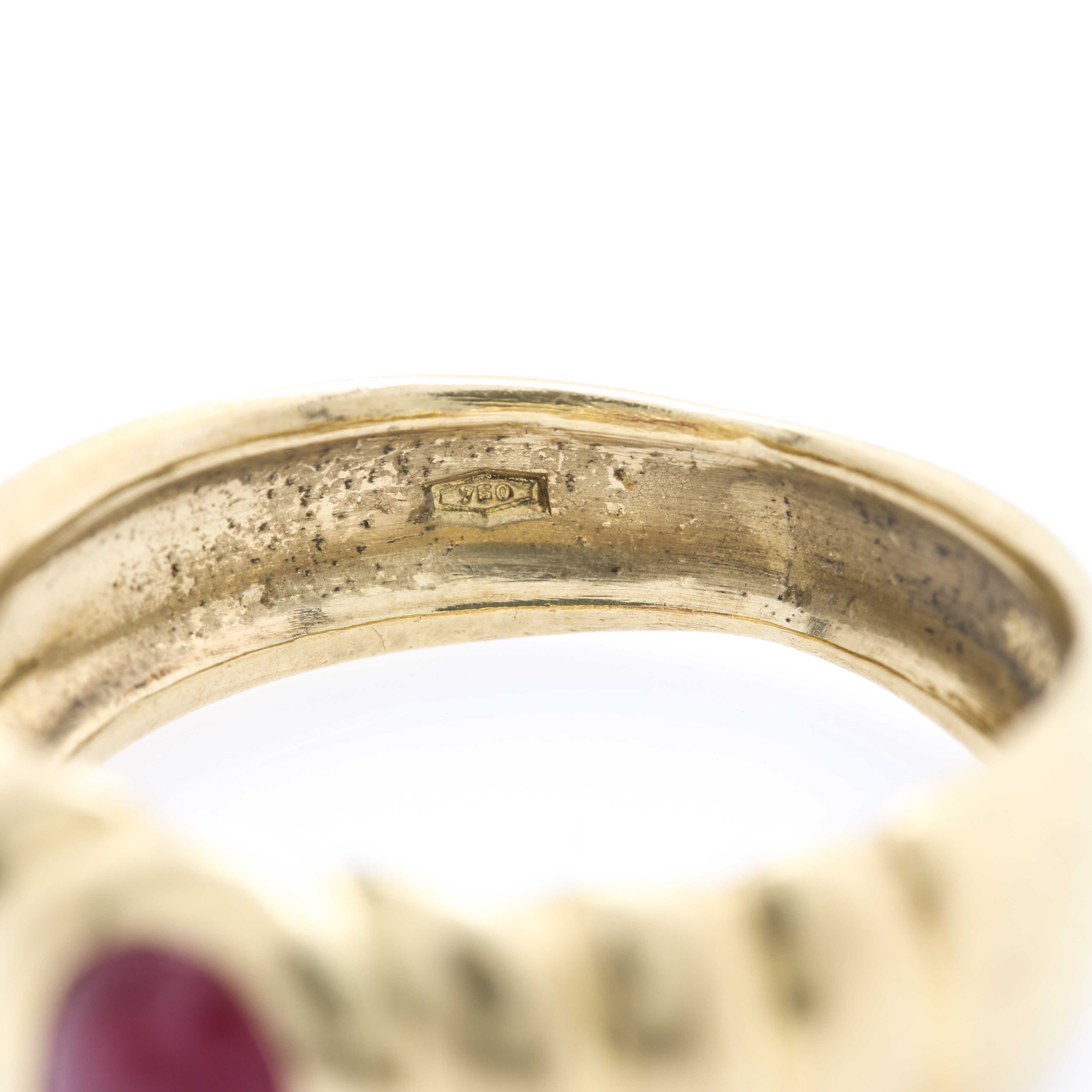 18K Yellow Gold Ruby Ring | EBTH