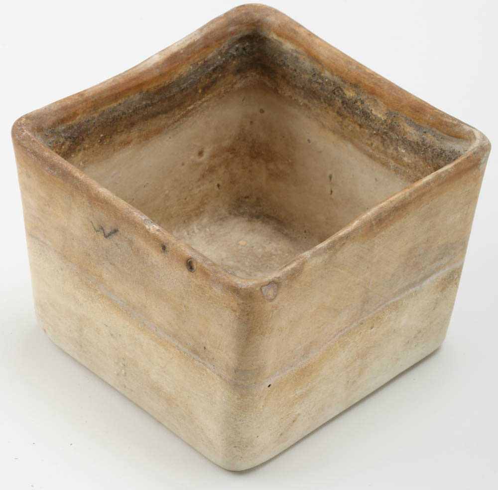 Weller Pottery "Roma" Planter with Insert | EBTH