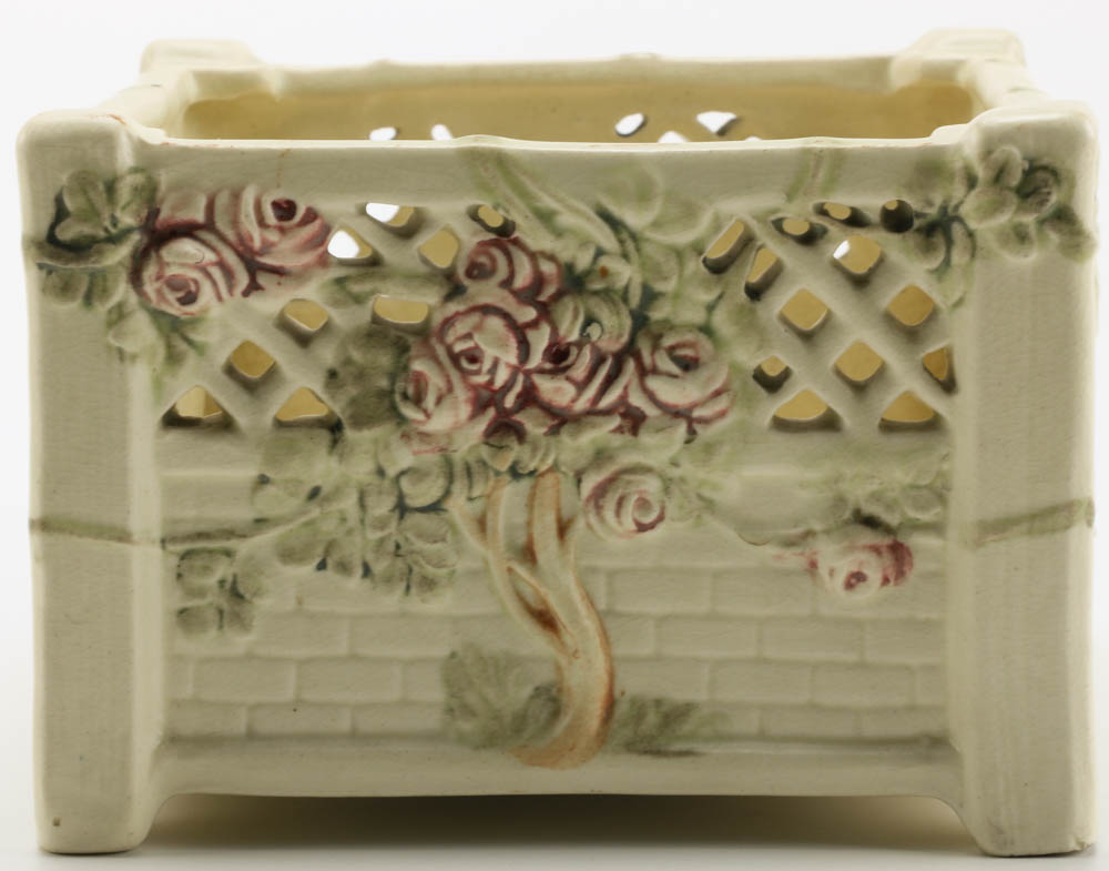 Weller Pottery "Roma" Planter with Insert | EBTH