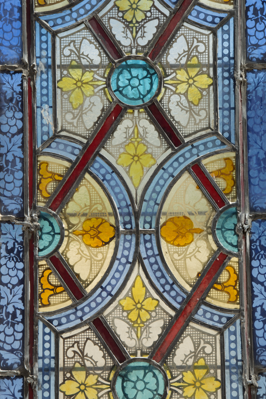 Very Large Stained Glass Window From Saint Bonaventure Church | EBTH