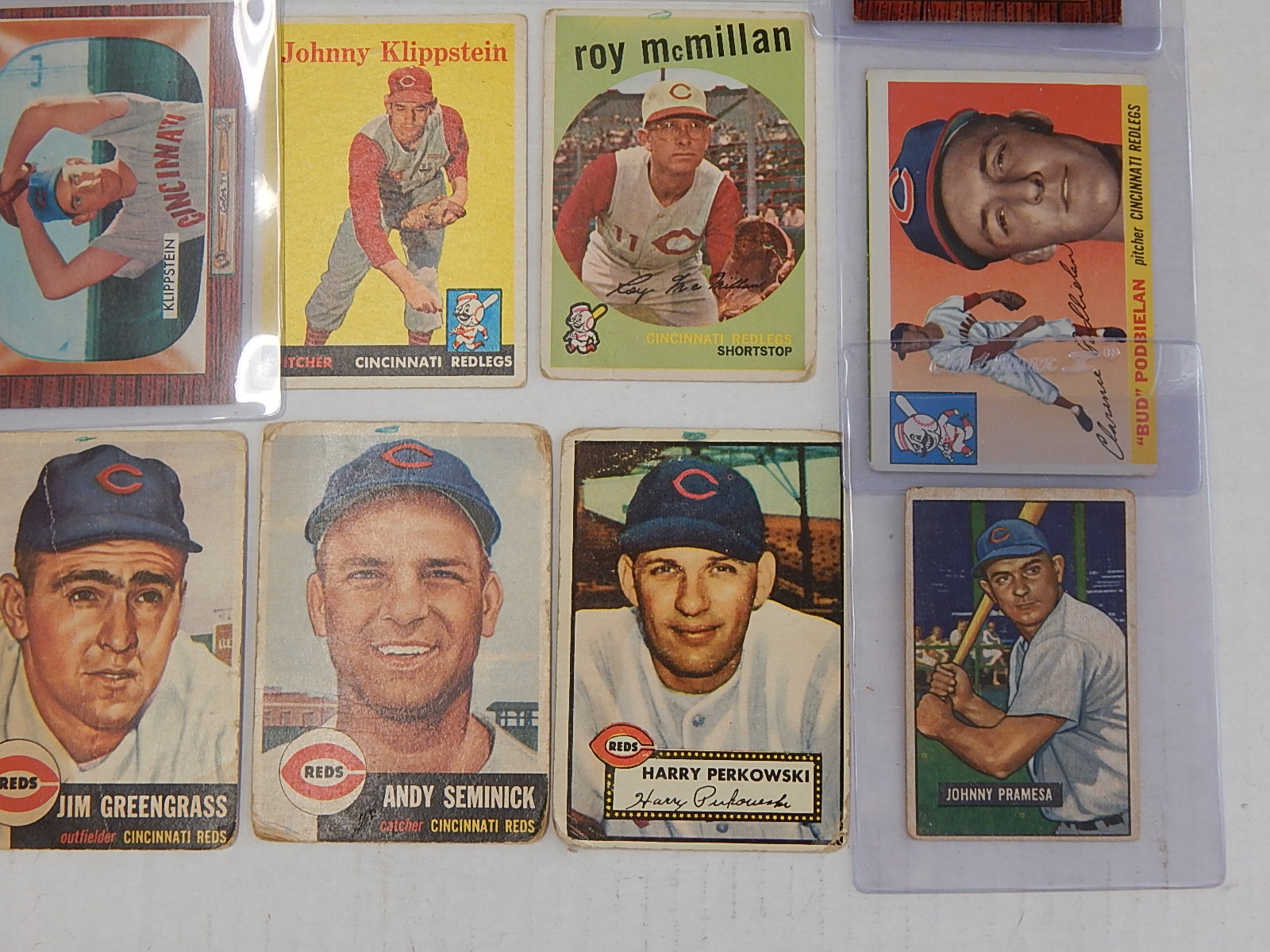 1950s TOPPS Cincinnati Reds Baseball Card Collection | EBTH