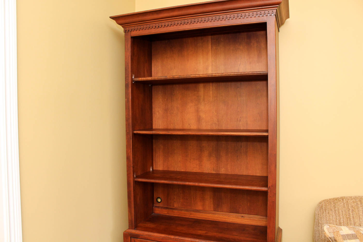 Bob Timberlake for Lexington Furniture Bookcase | EBTH