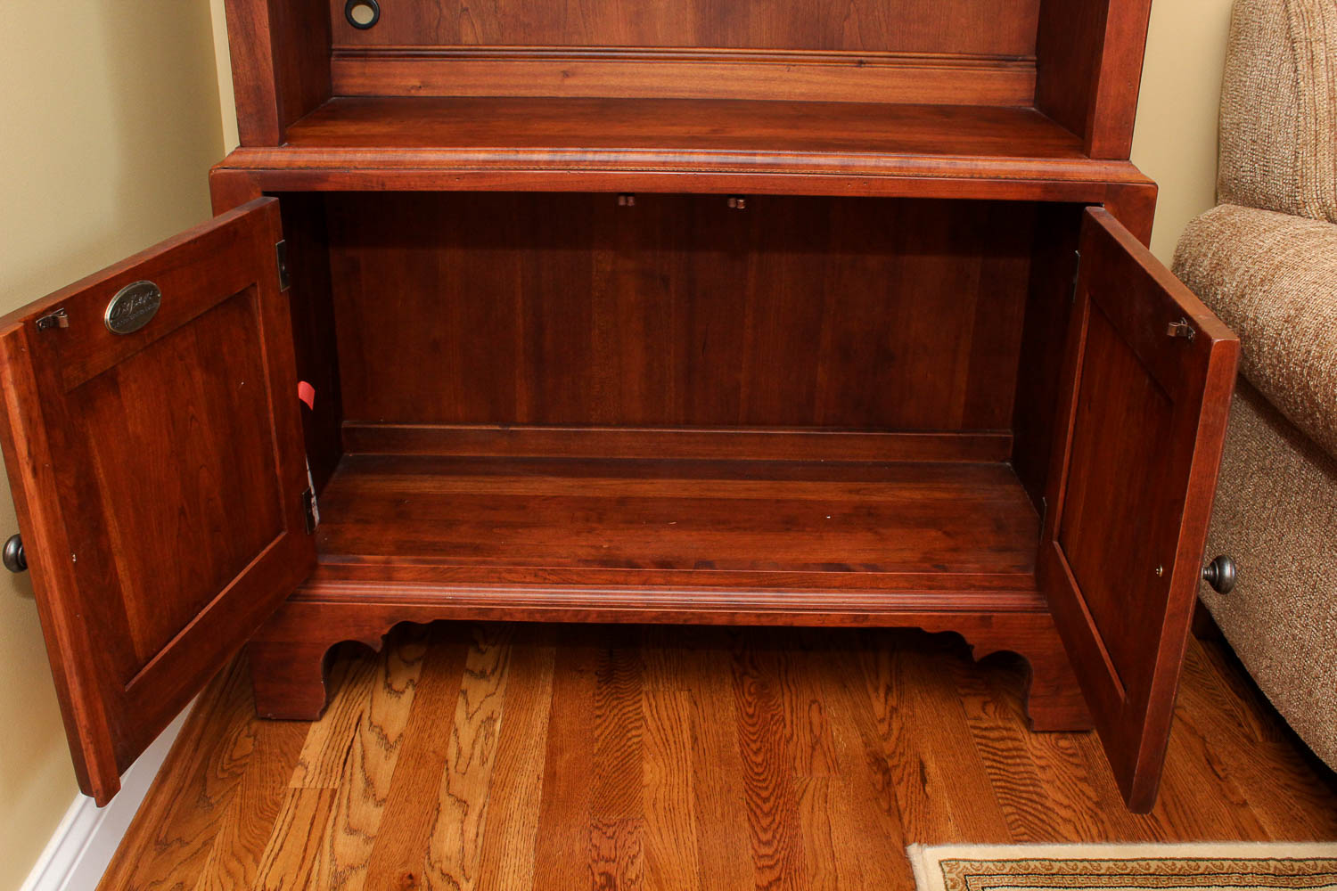 Bob Timberlake for Lexington Furniture Bookcase | EBTH