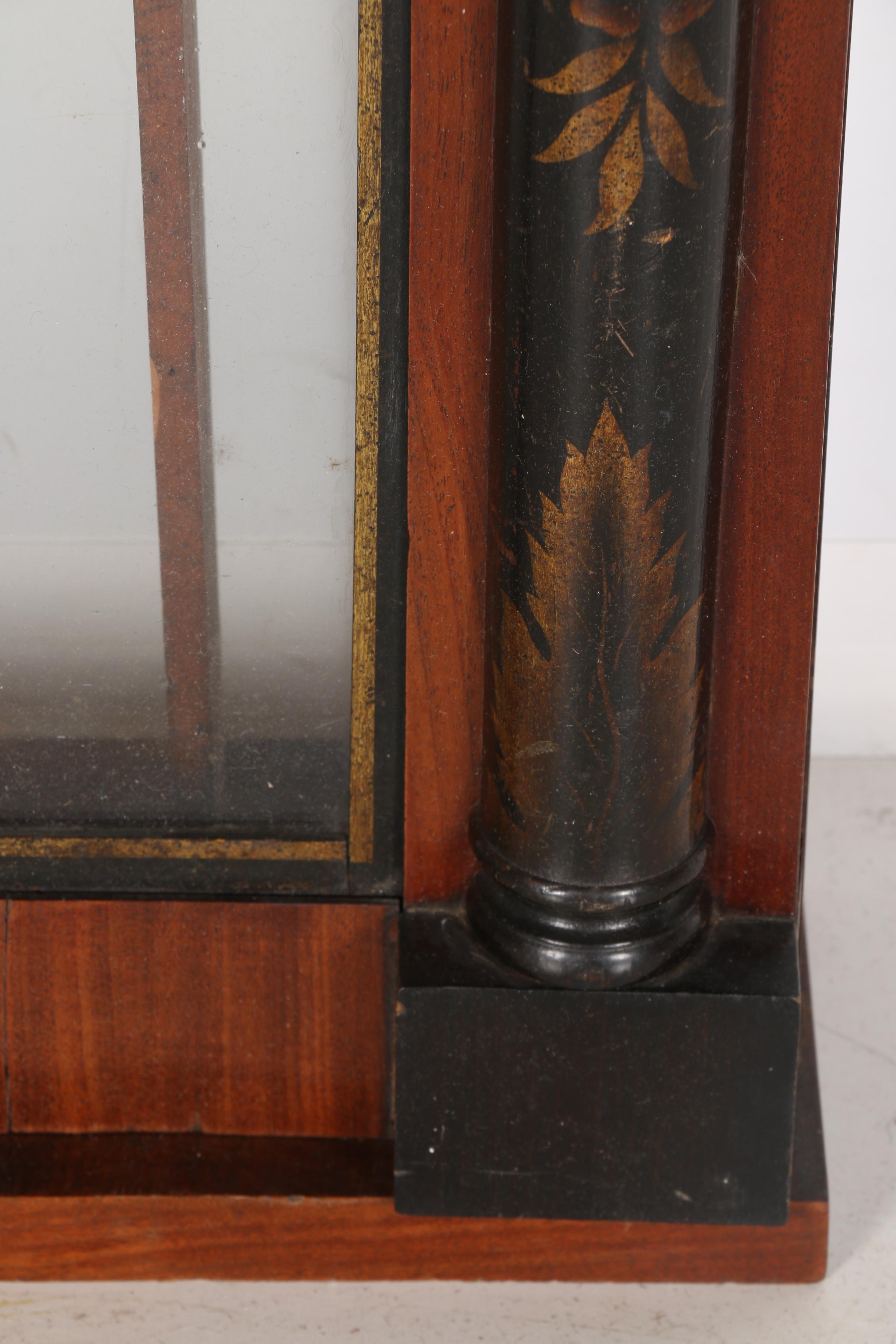 Antique Seth Thomas Style Wooden Shelf Clock | EBTH