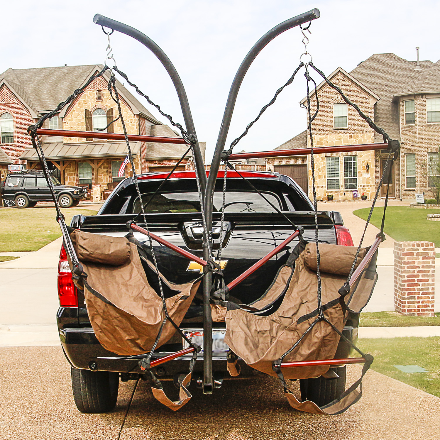 Chaise Suspension Chairs by Vivere With Trailer Hitch Stand | EBTH