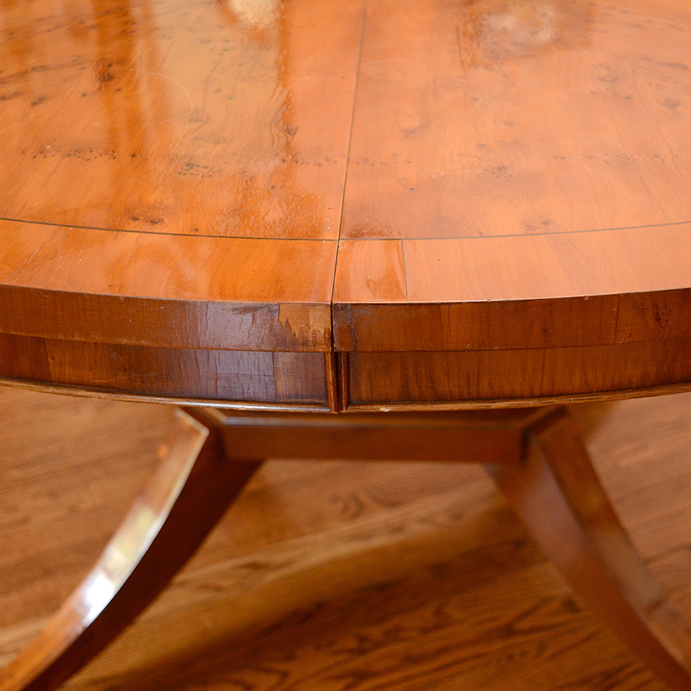 Contemporary Single-Pedestal Dining Table | EBTH