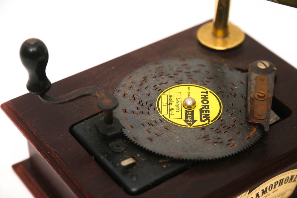 Thorens Music Box Gramophone Style with Extra Discs for Restoration | EBTH