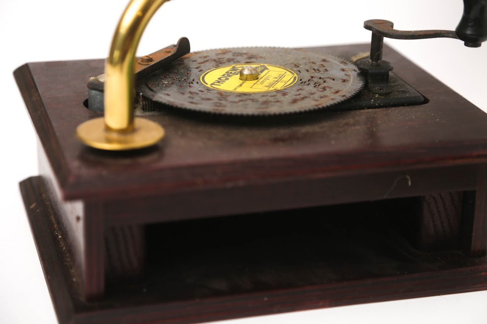 Thorens Music Box Gramophone Style with Extra Discs for Restoration | EBTH