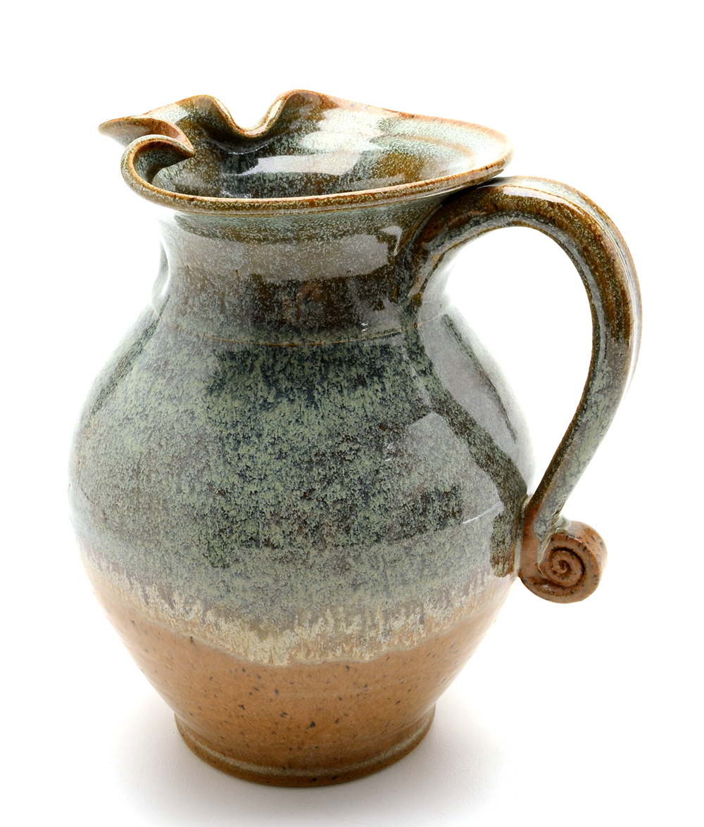 Pitcher and Bud Vase from "Parsley Pottery" | EBTH