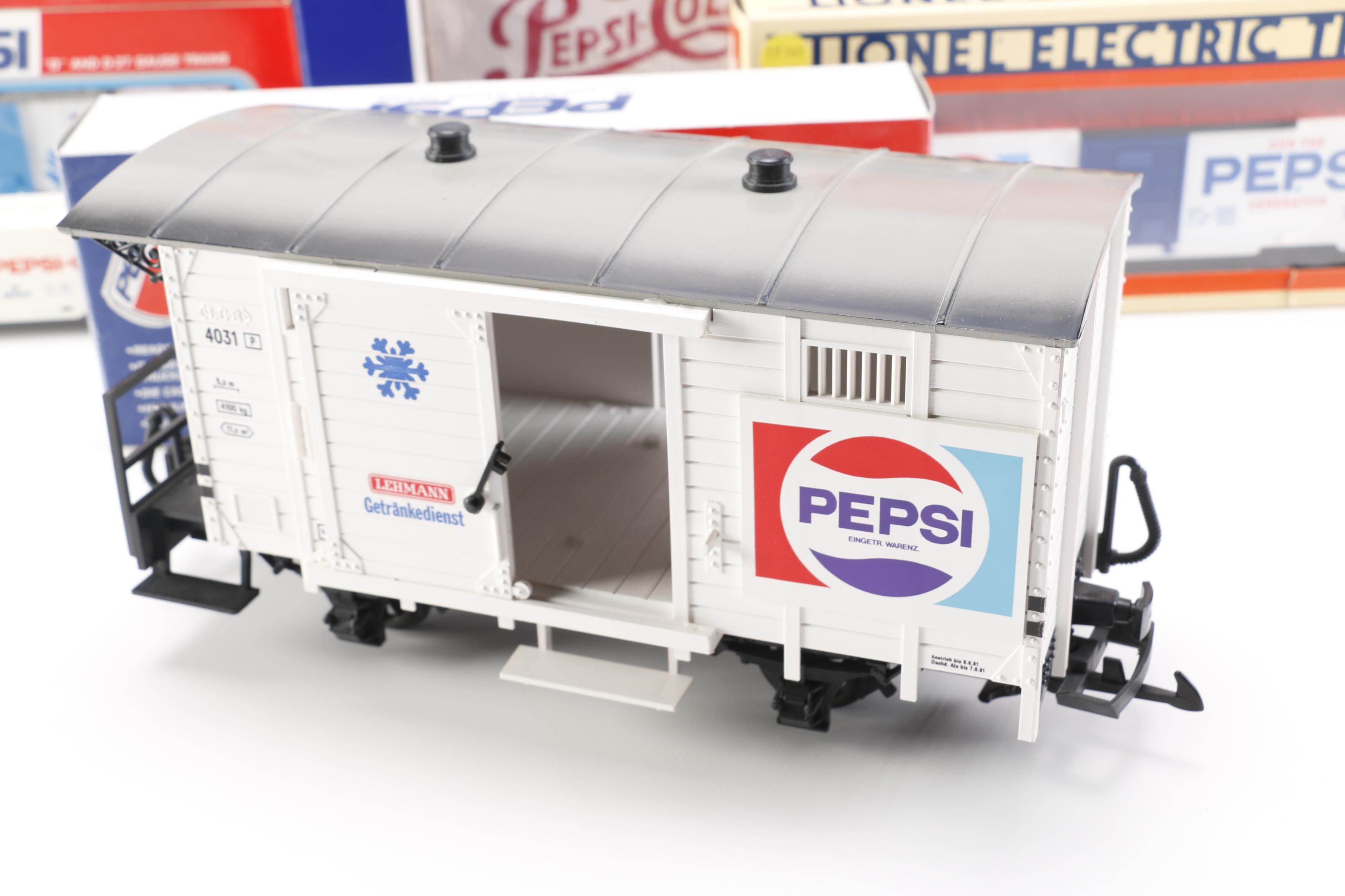 Pepsi Train Set and Train Cars | EBTH