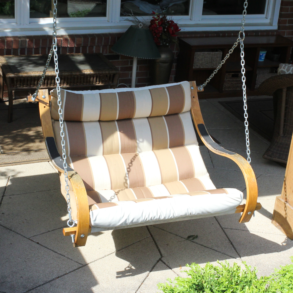 Modern Porch Swing | EBTH