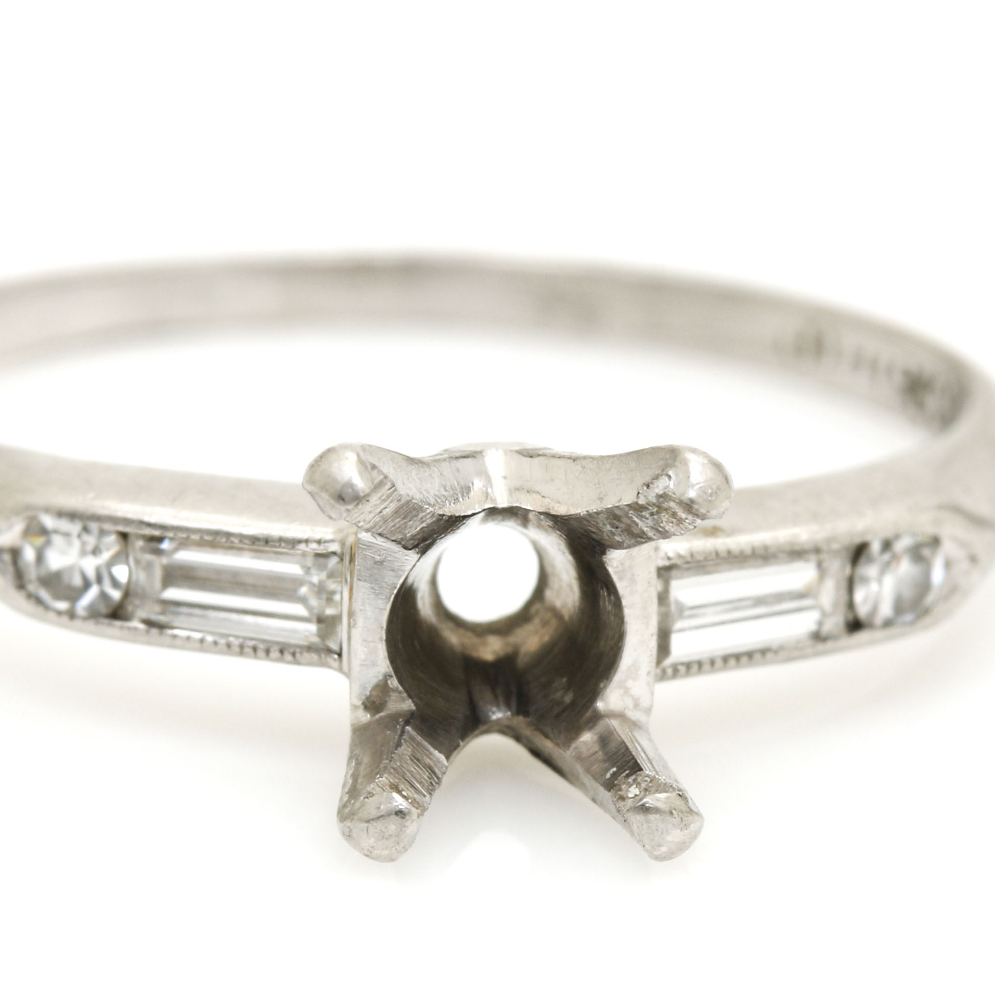 Platinum Diamond Ring Mount | EBTH