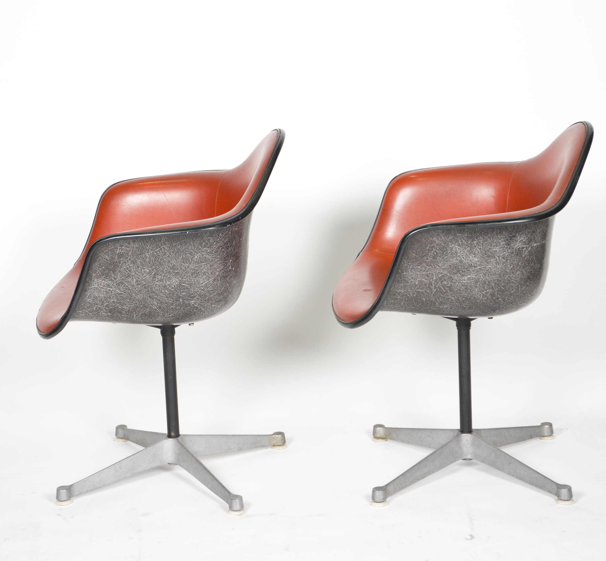 Mid Century Modern Shell Chairs by Herman Miller | EBTH