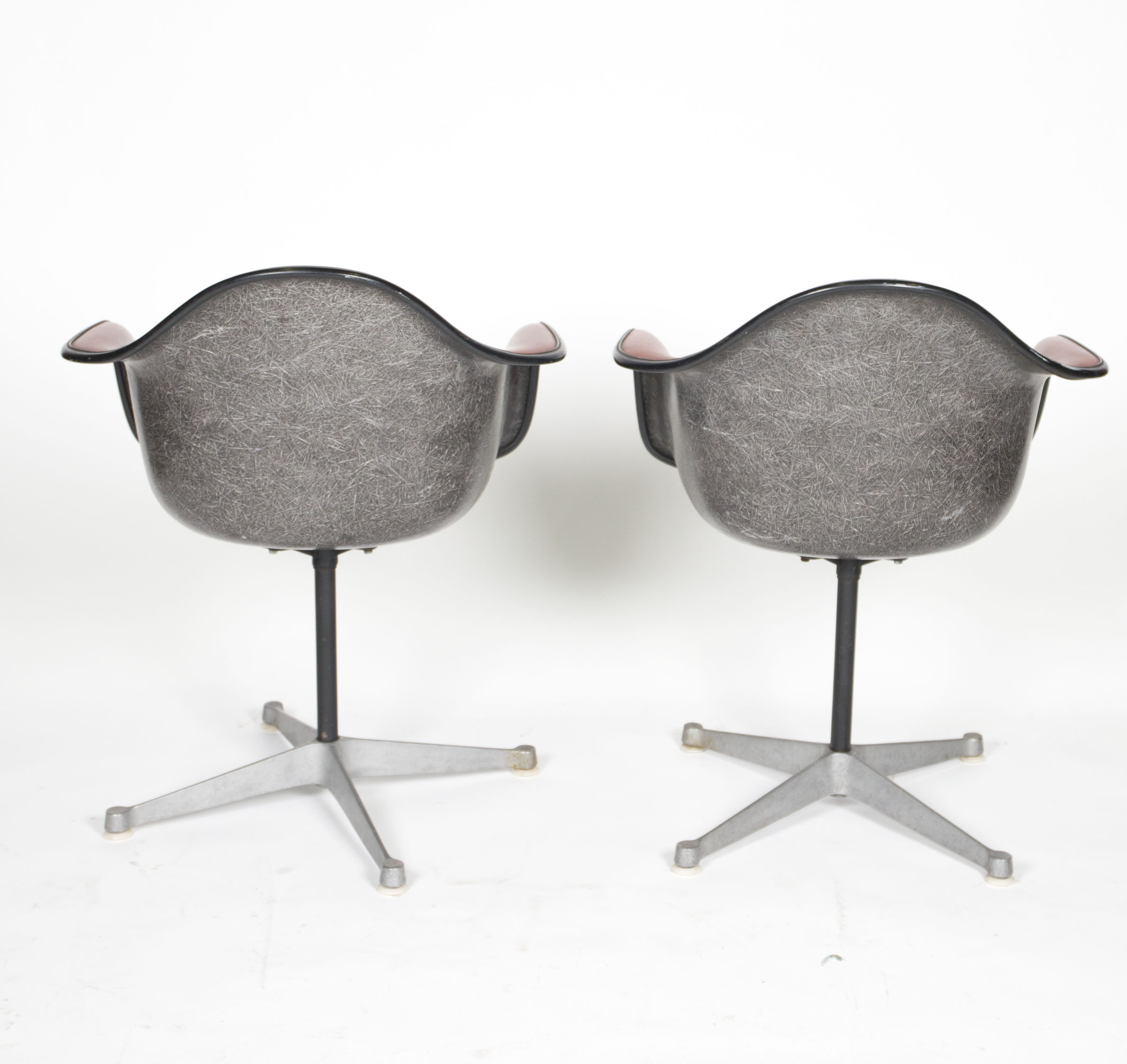 Mid Century Modern Shell Chairs by Herman Miller | EBTH