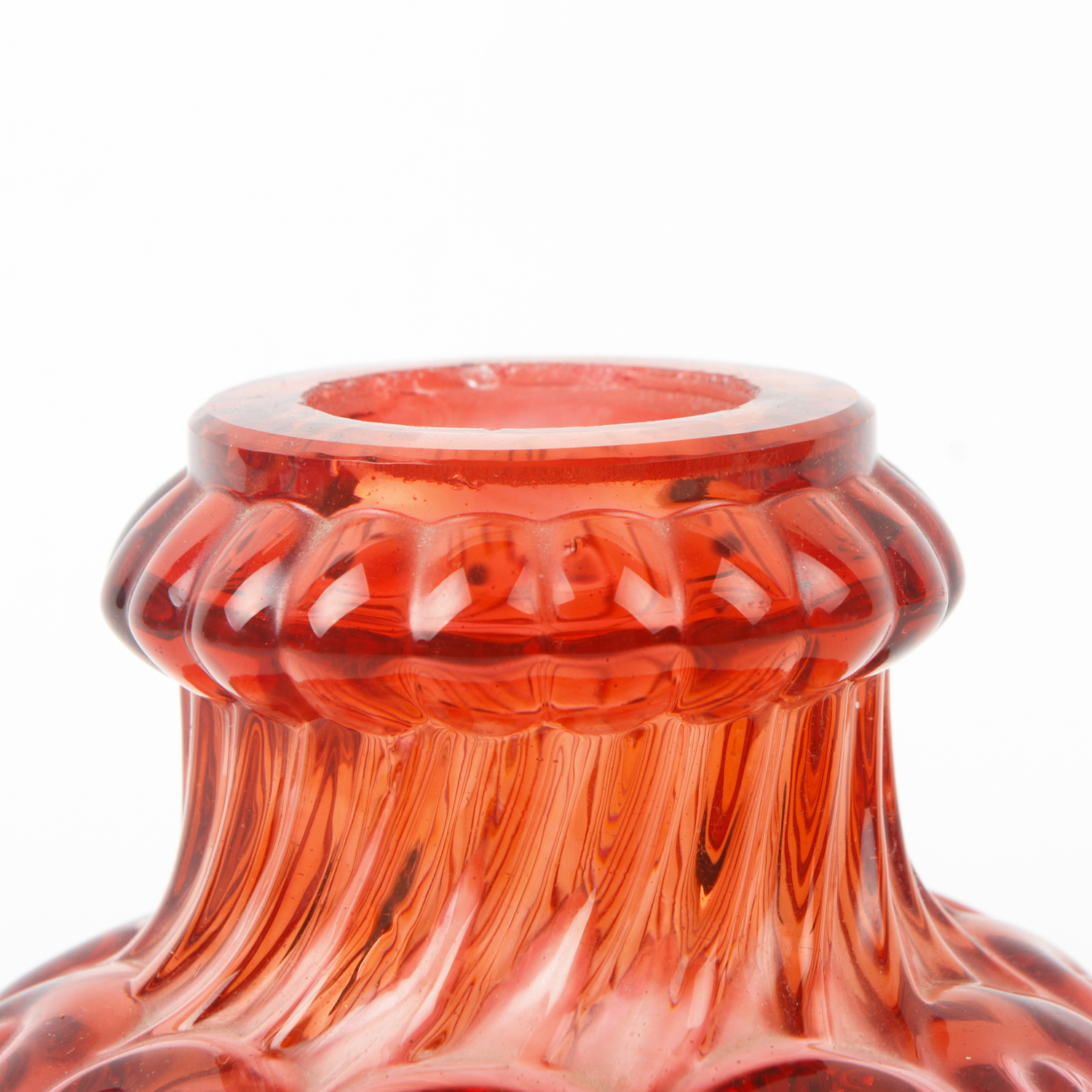 Antique Baccarat Style Rubina Swirl Glass Vessel | EBTH