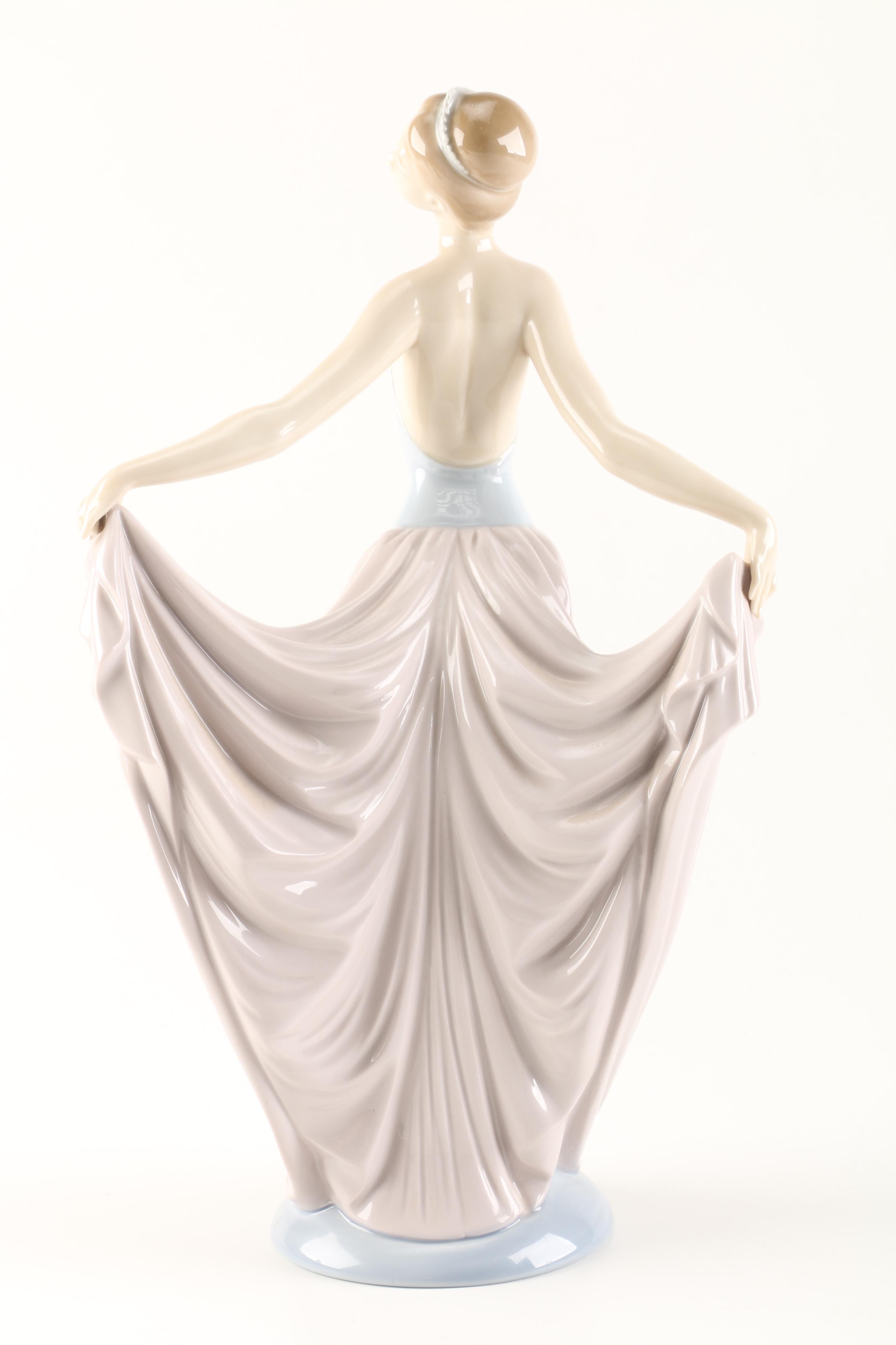 Lladró "The Dancer" Figurine | EBTH