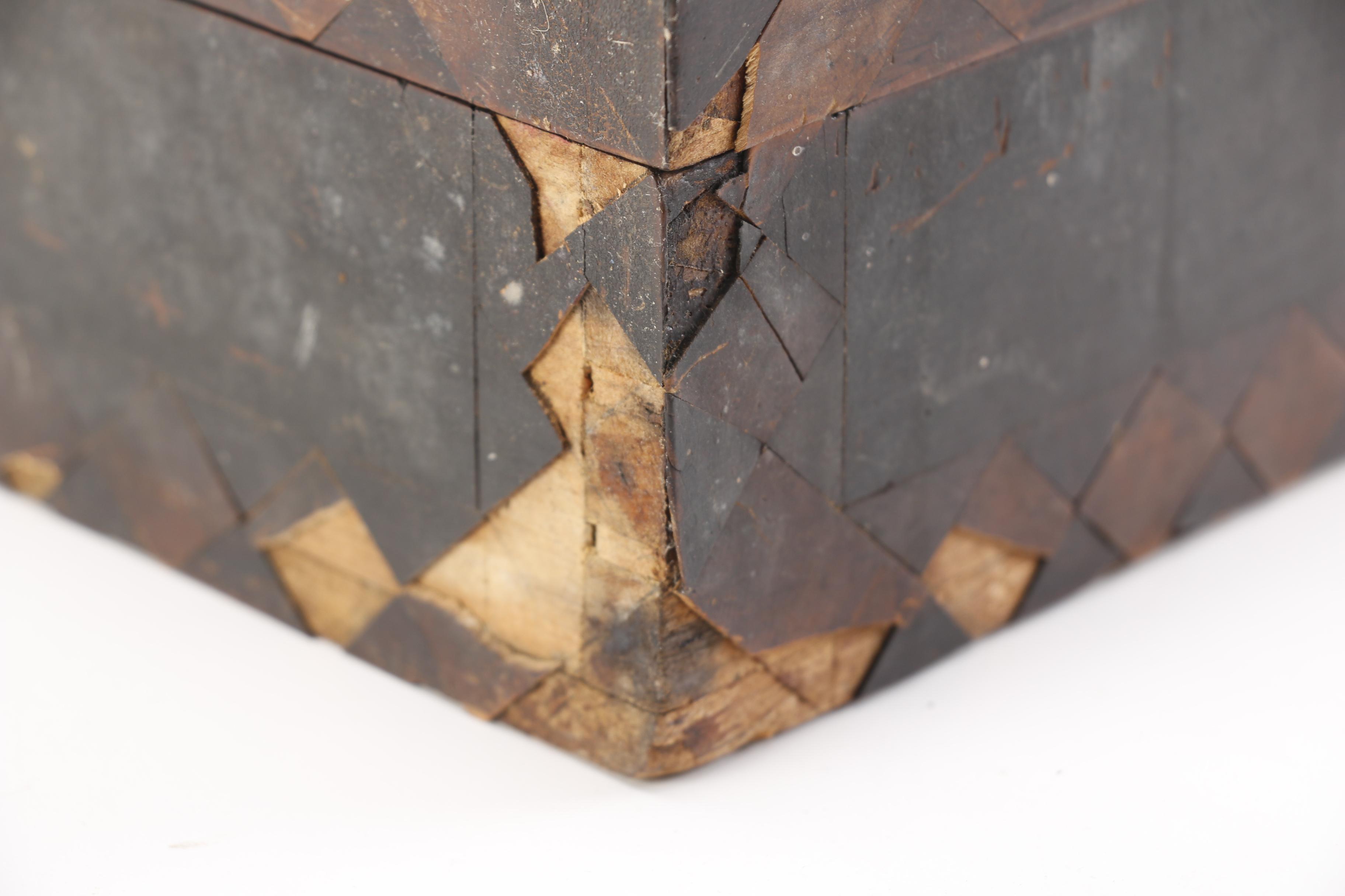 Antique Tramp Art Marquetry Diddy Box | EBTH