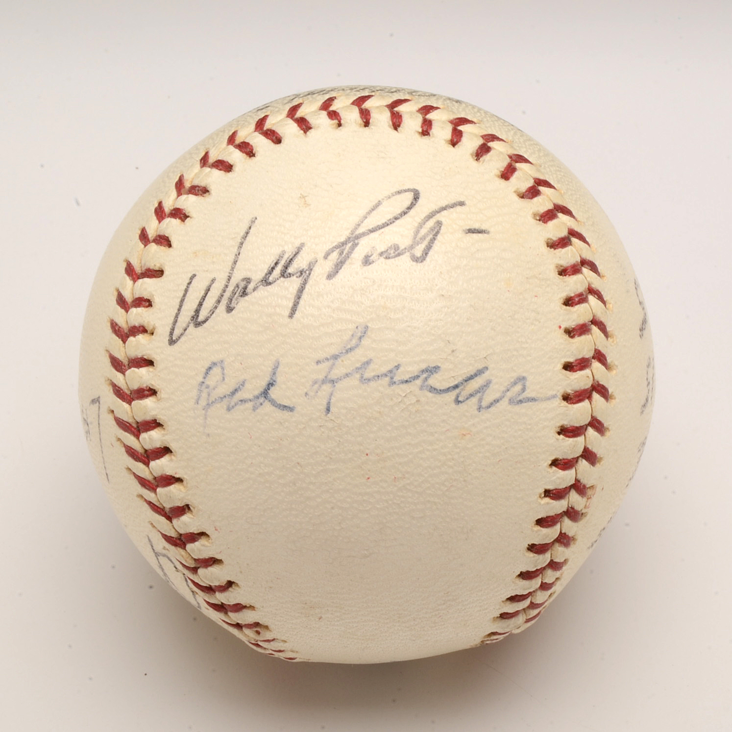 1965 Reds Hall of Fame Inductees Signed Baseball | EBTH