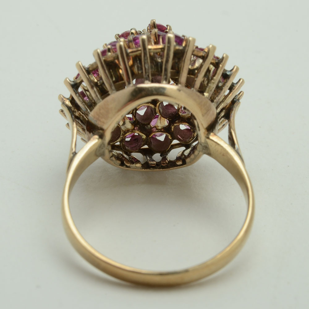 Vintage 10K Yellow Gold Ruby Pagoda Dimensional Ring | EBTH