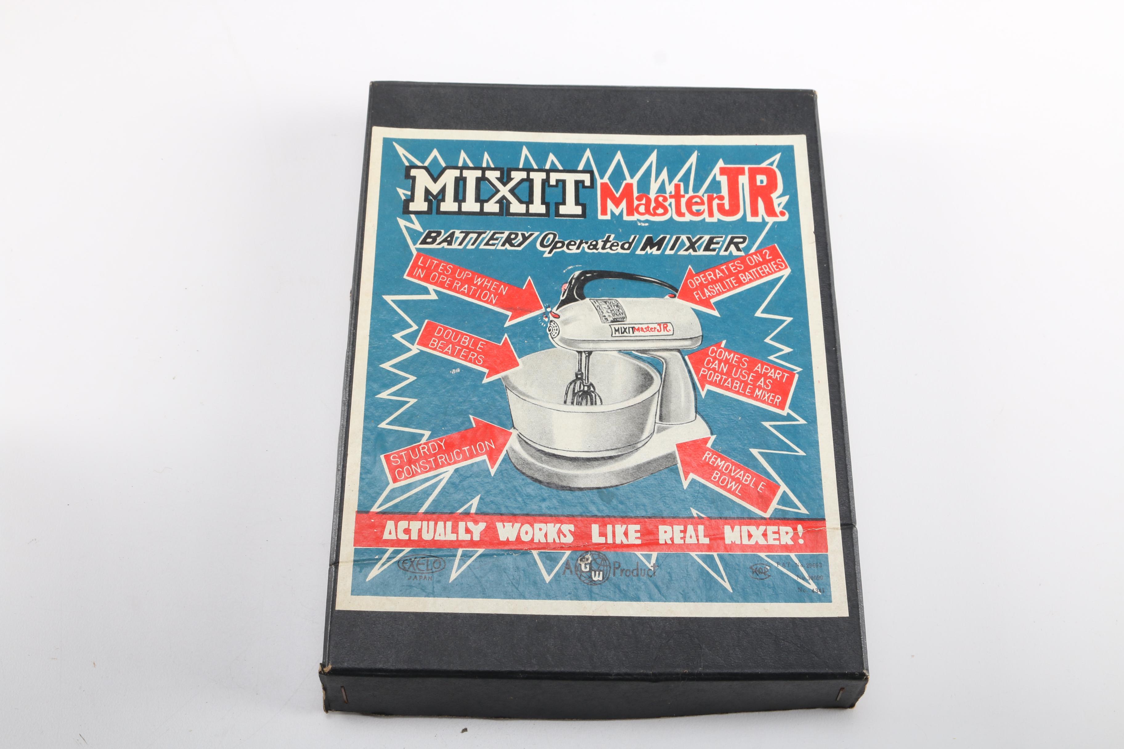 Kitchen Accessories Including a Vintage Mixit Master Jr. Mixer | EBTH