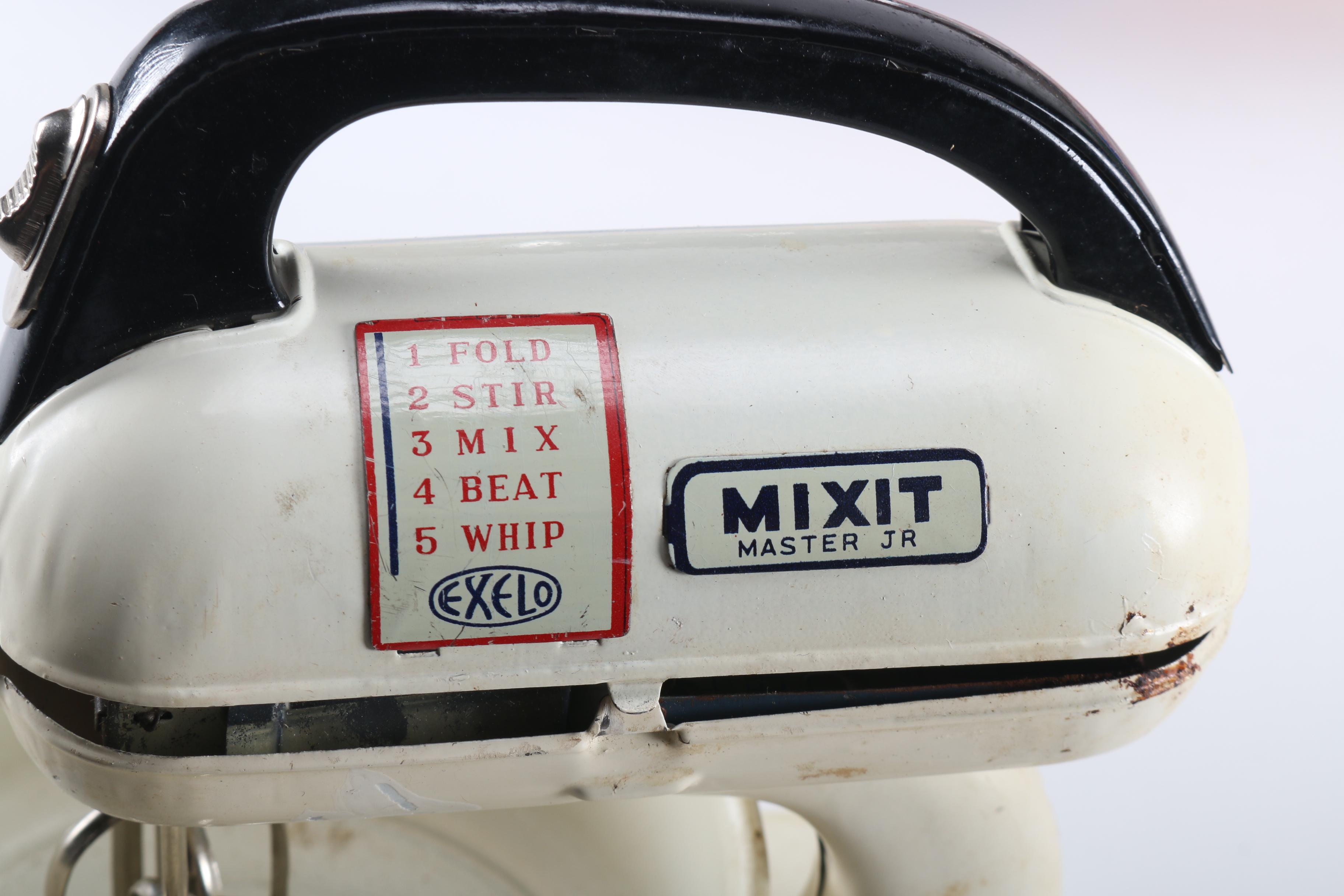 Kitchen Accessories Including a Vintage Mixit Master Jr. Mixer | EBTH
