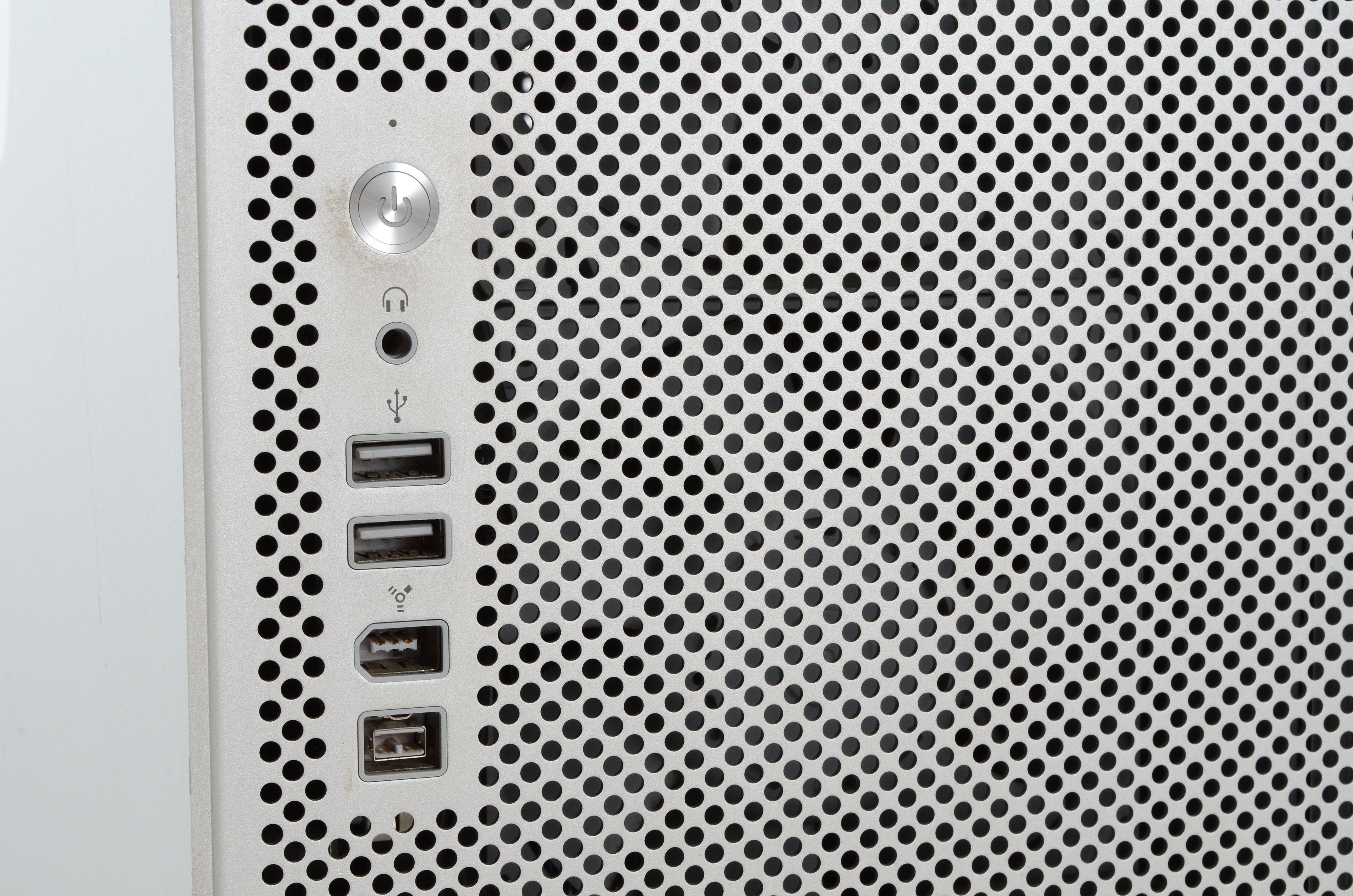 Mac Pro Desktop Tower | EBTH