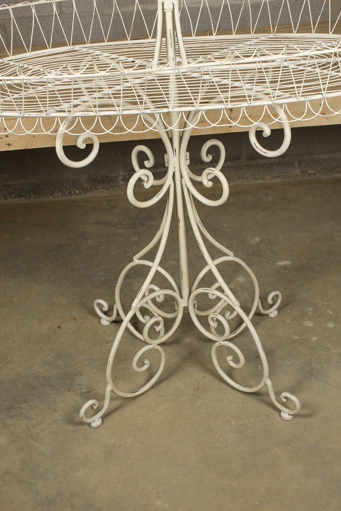 Vintage Victorian Style Wire Plant Stand | EBTH