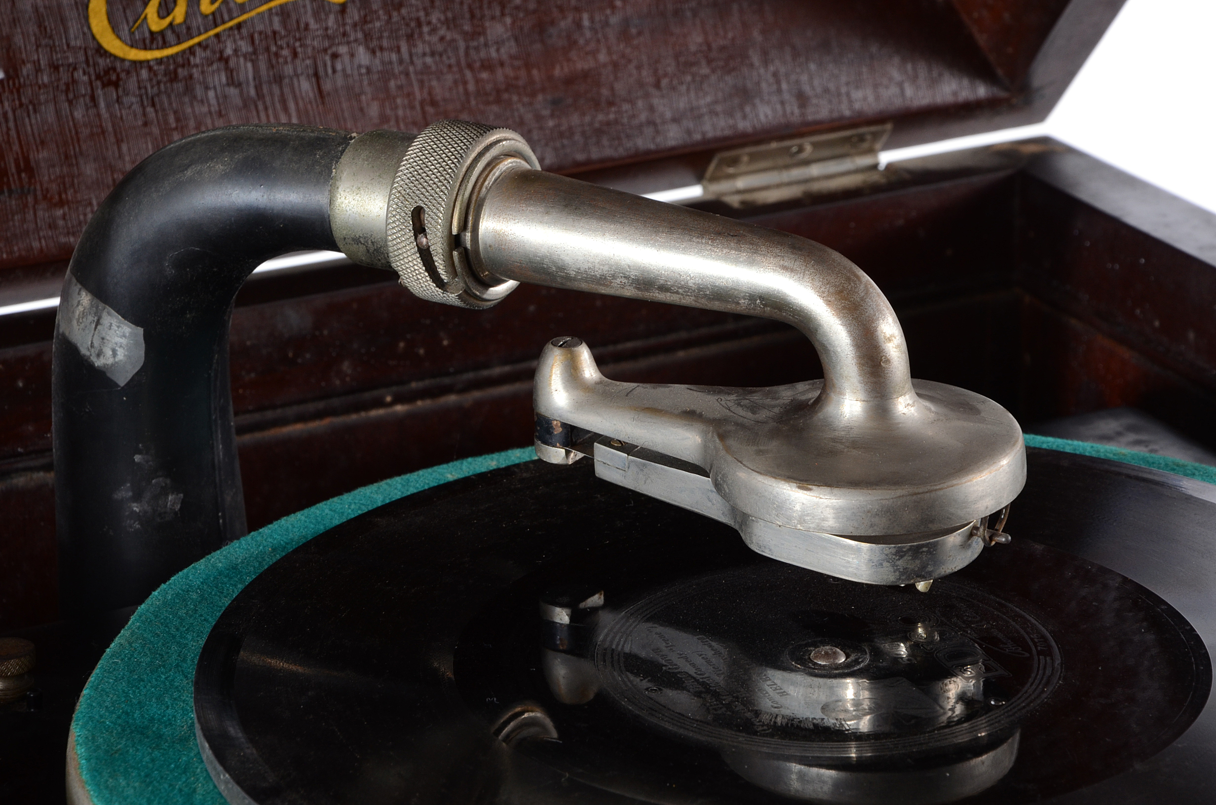 Edison Disc Phonograph | EBTH