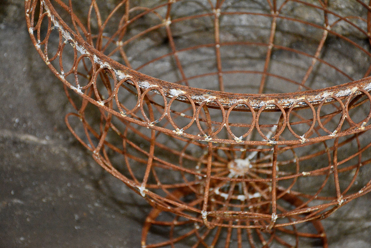 Metal Wire Urn Planters | EBTH