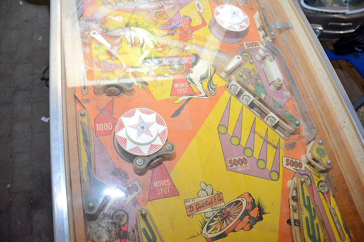 Vintage Gottlieb "El Dorado" Cowboy Theme Pinball Machine | EBTH