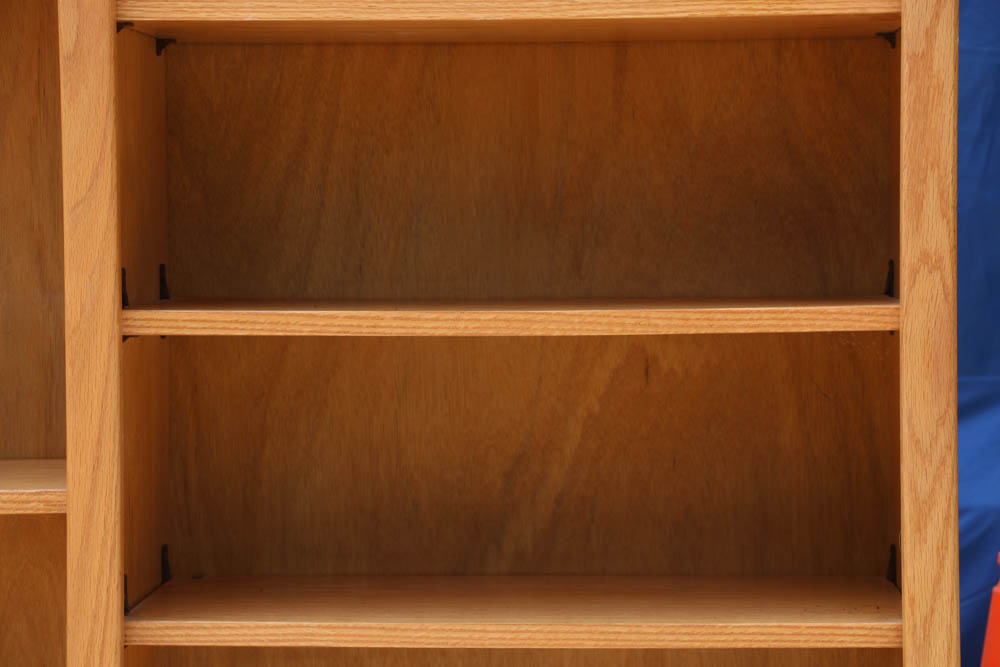 White Oak Bookcase | EBTH