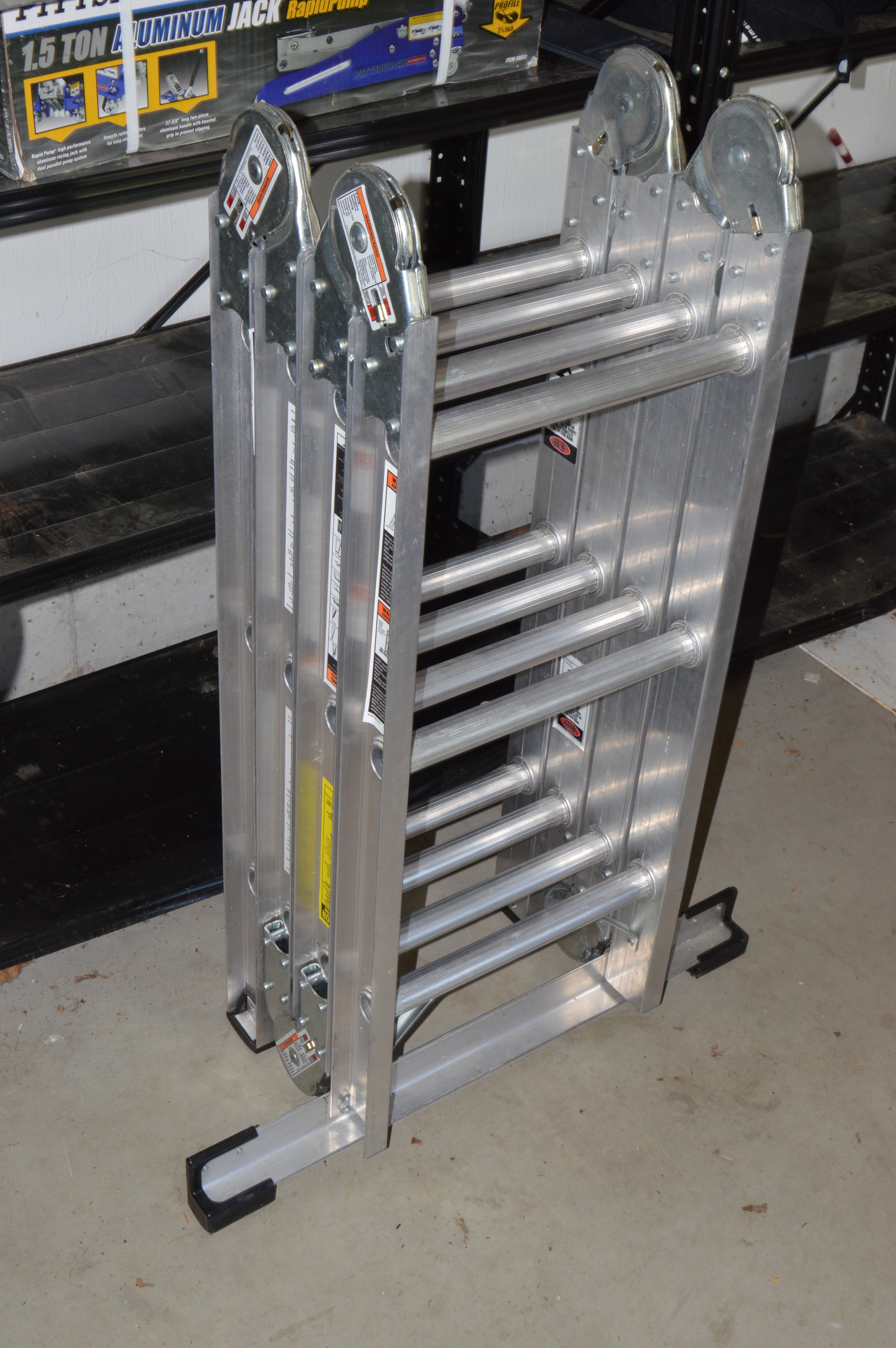 Convertible 12' Extension Ladder and Ladder Stabilizer by Werner | EBTH