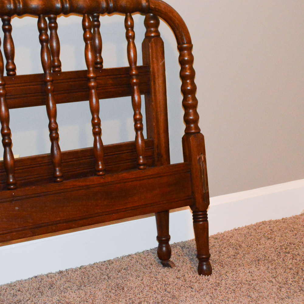 Vintage Jenny Lind Twin Bed Frames | EBTH