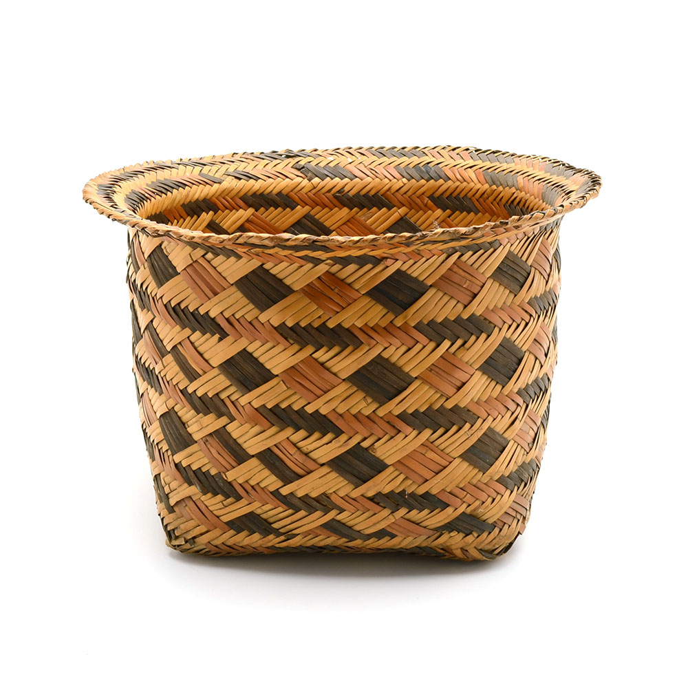 Vintage Southeastern Native American Wicker Woven Basket | EBTH