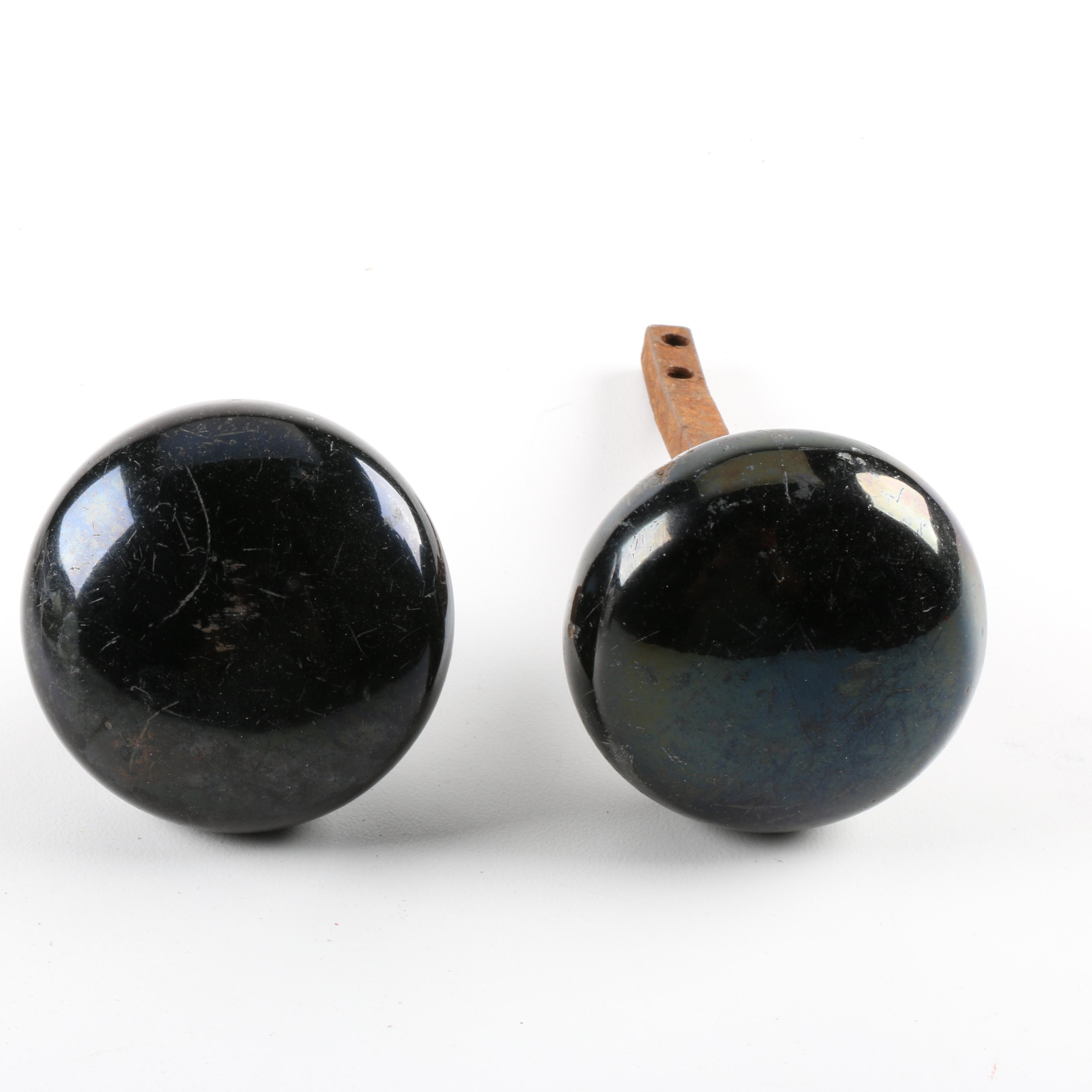 Assorted Vintage Doorknobs | EBTH