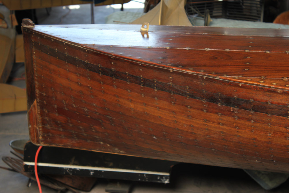 Vintage Mahogany Sailing Canoe | EBTH