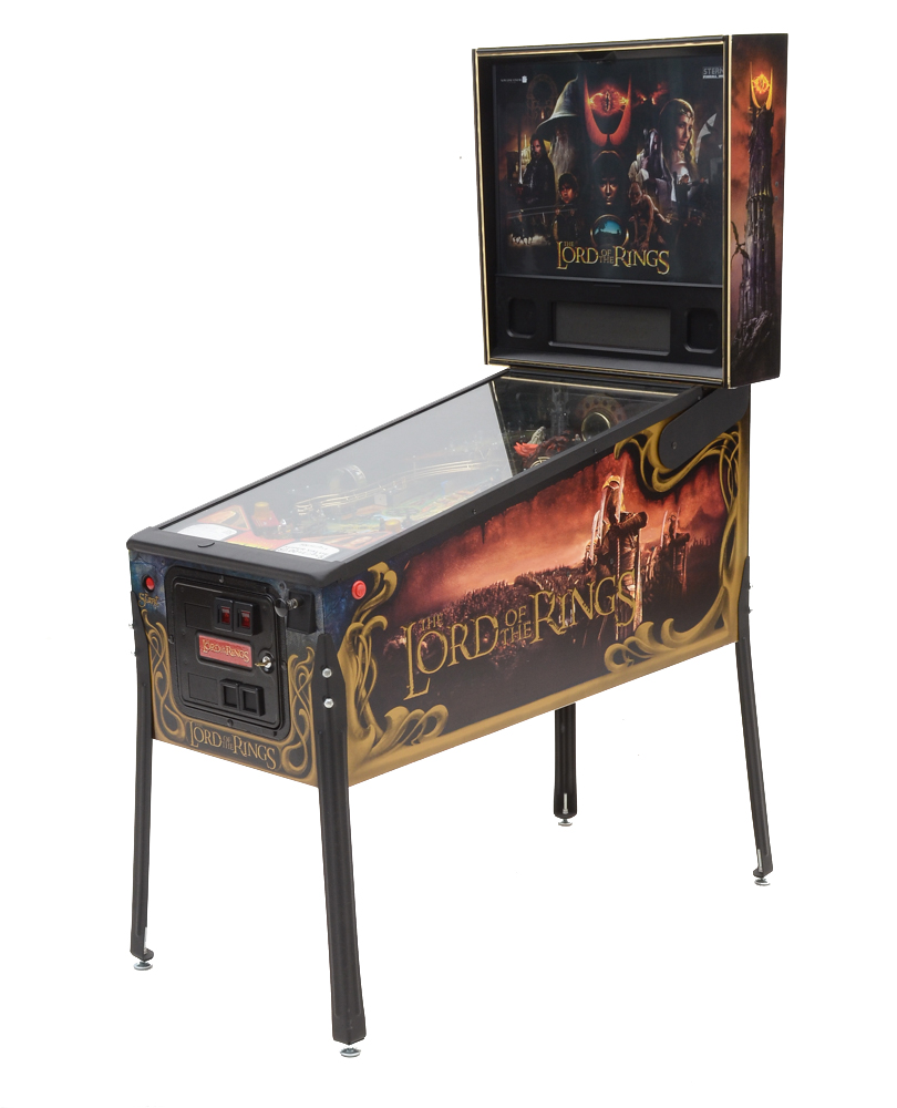 2003 Stern "Lord of The Rings" Pinball Machine | EBTH