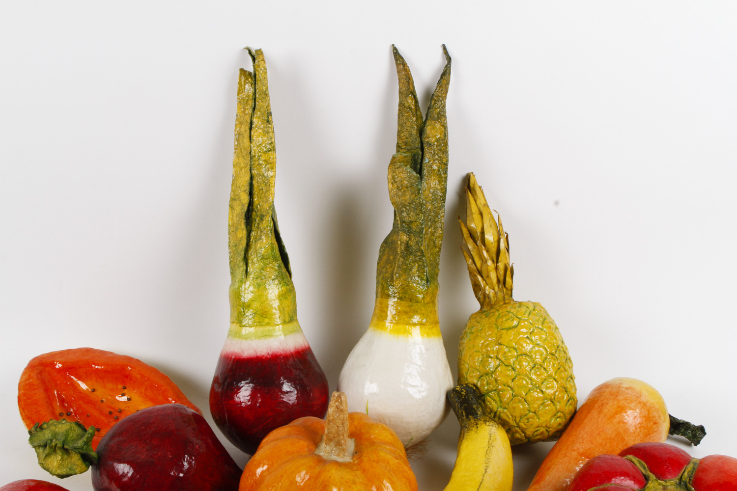 Papier-Mâché Vegetable and Fruit Décor | EBTH