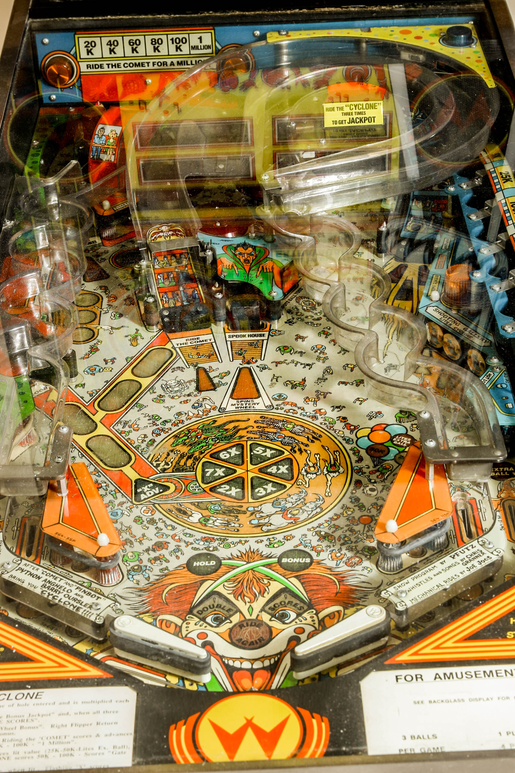 Vintage 1988 Williams "Cyclone" Pinball Machine | EBTH