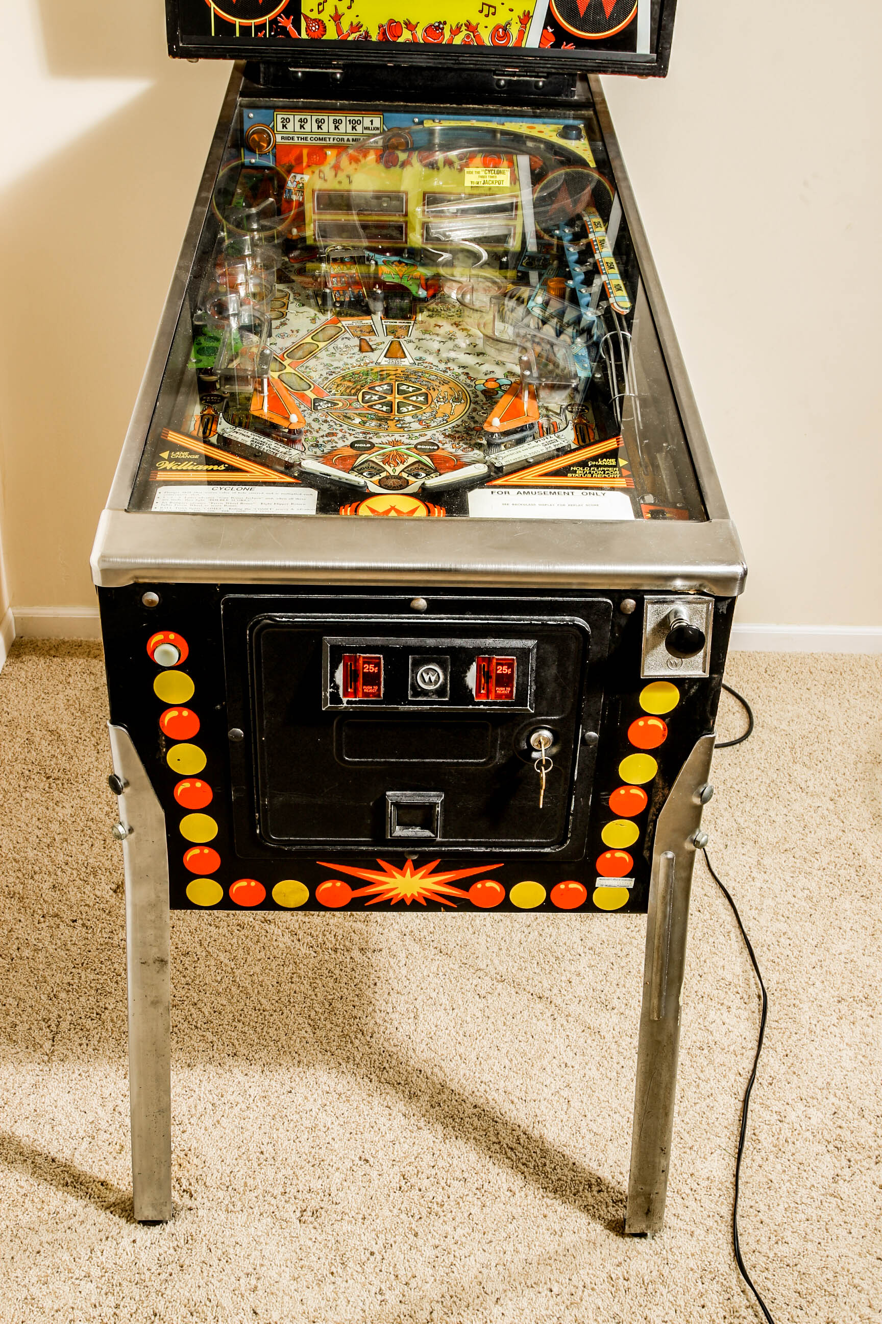 Vintage 1988 Williams "Cyclone" Pinball Machine | EBTH