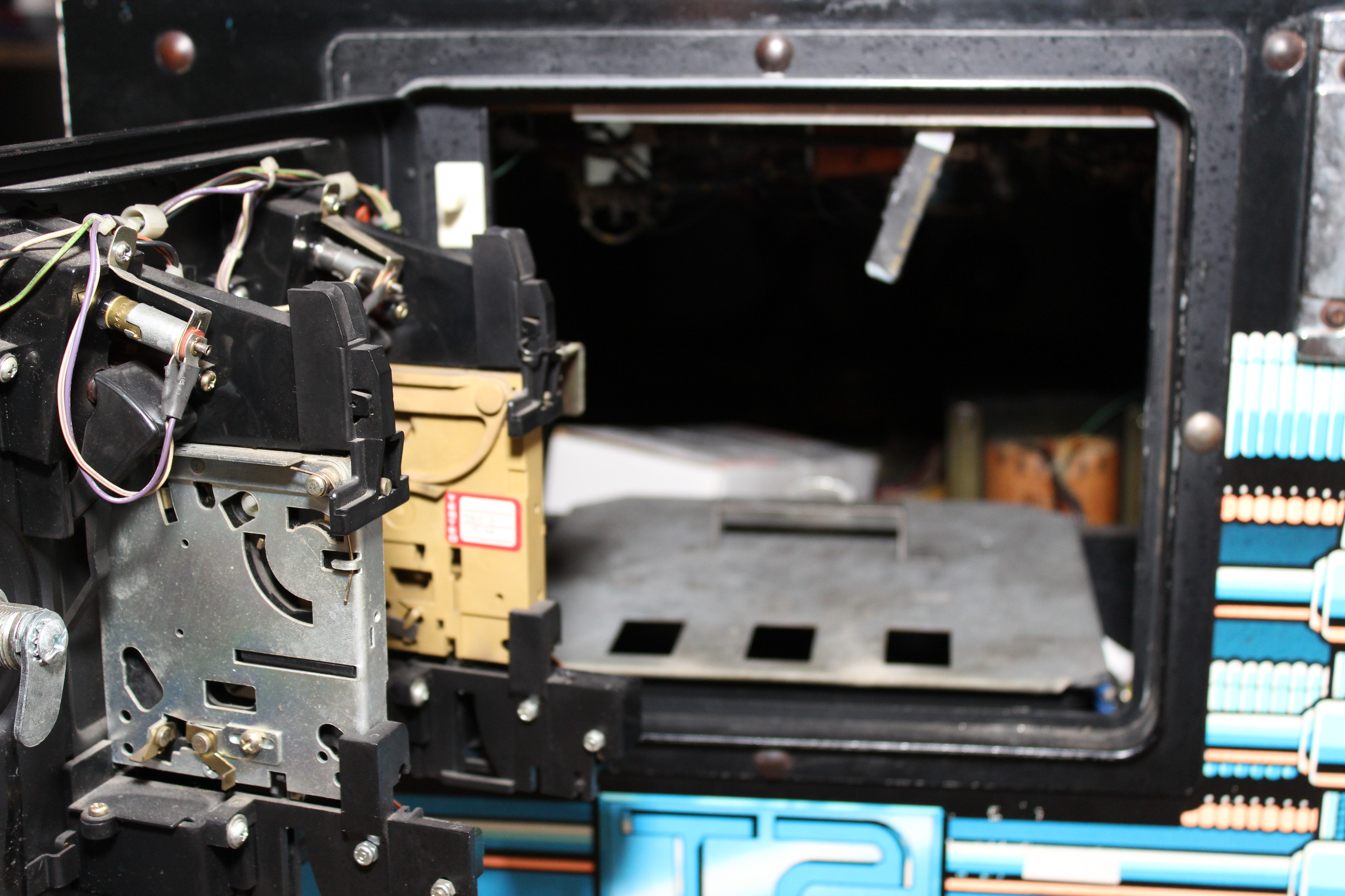 1991 "Terminator 2: Judgement Day" Williams Pinball Machine | EBTH