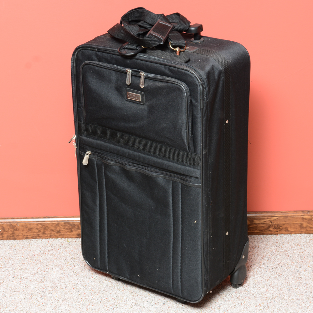 Black Suitcases | EBTH