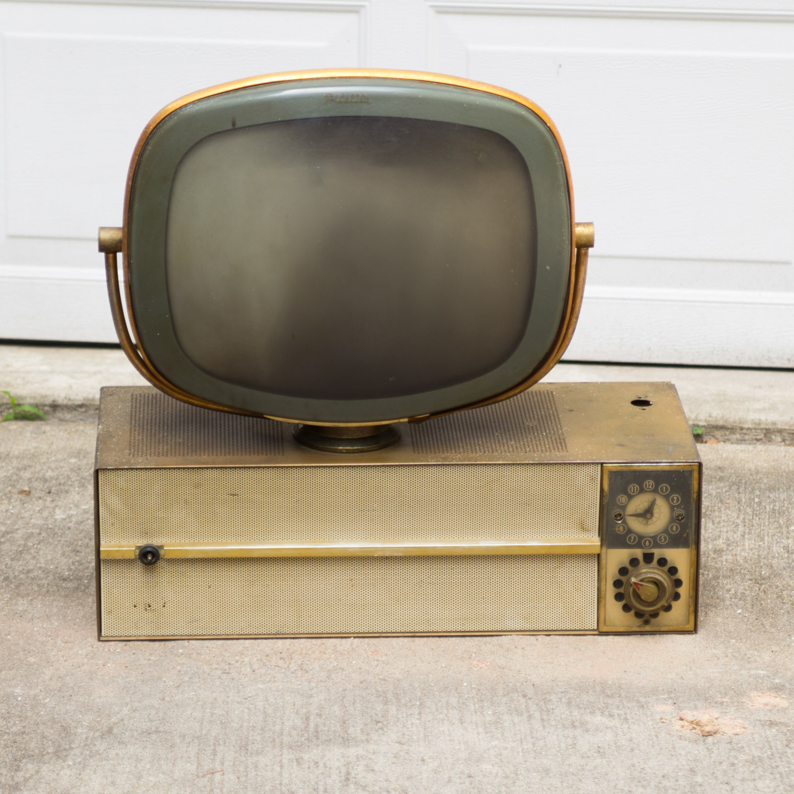 Vintage 1950s Philco Predicta Swivel Television | EBTH