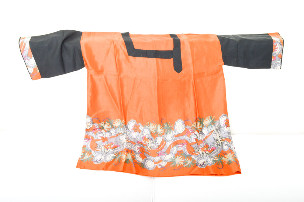 Traditional Asian Garment Assortment | EBTH