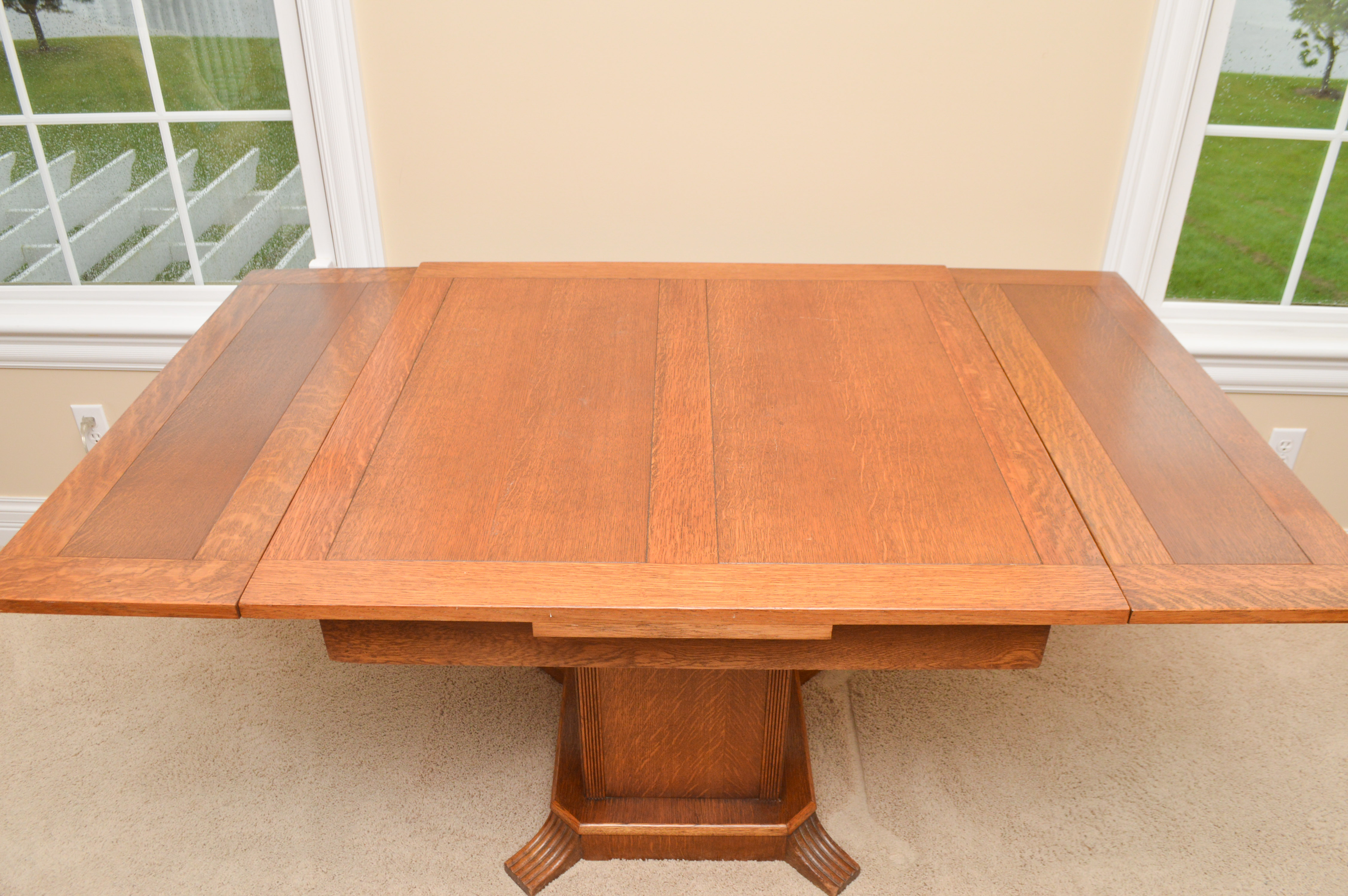 Antique Oak Expandable Table | EBTH