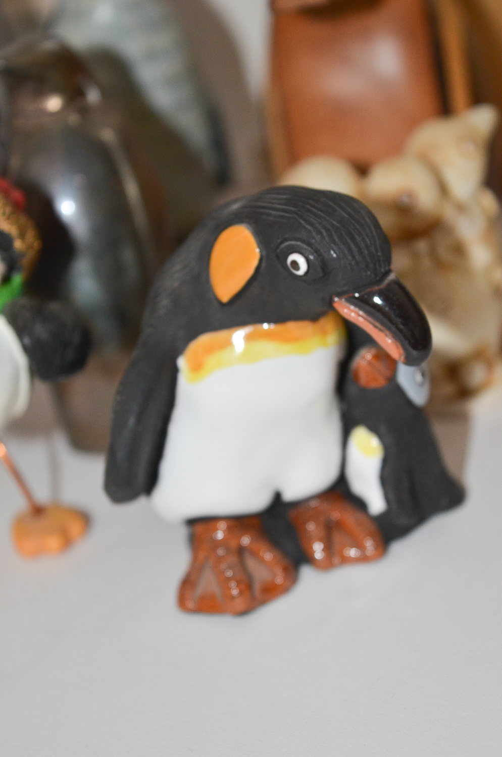 Collection of Penguin Figurines and Penguin Themed Decor | EBTH