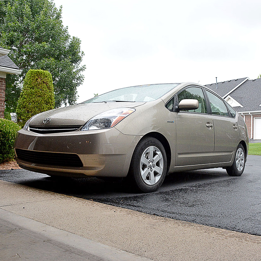 2007 Tan Toyota Prius Sedan : EBTH
