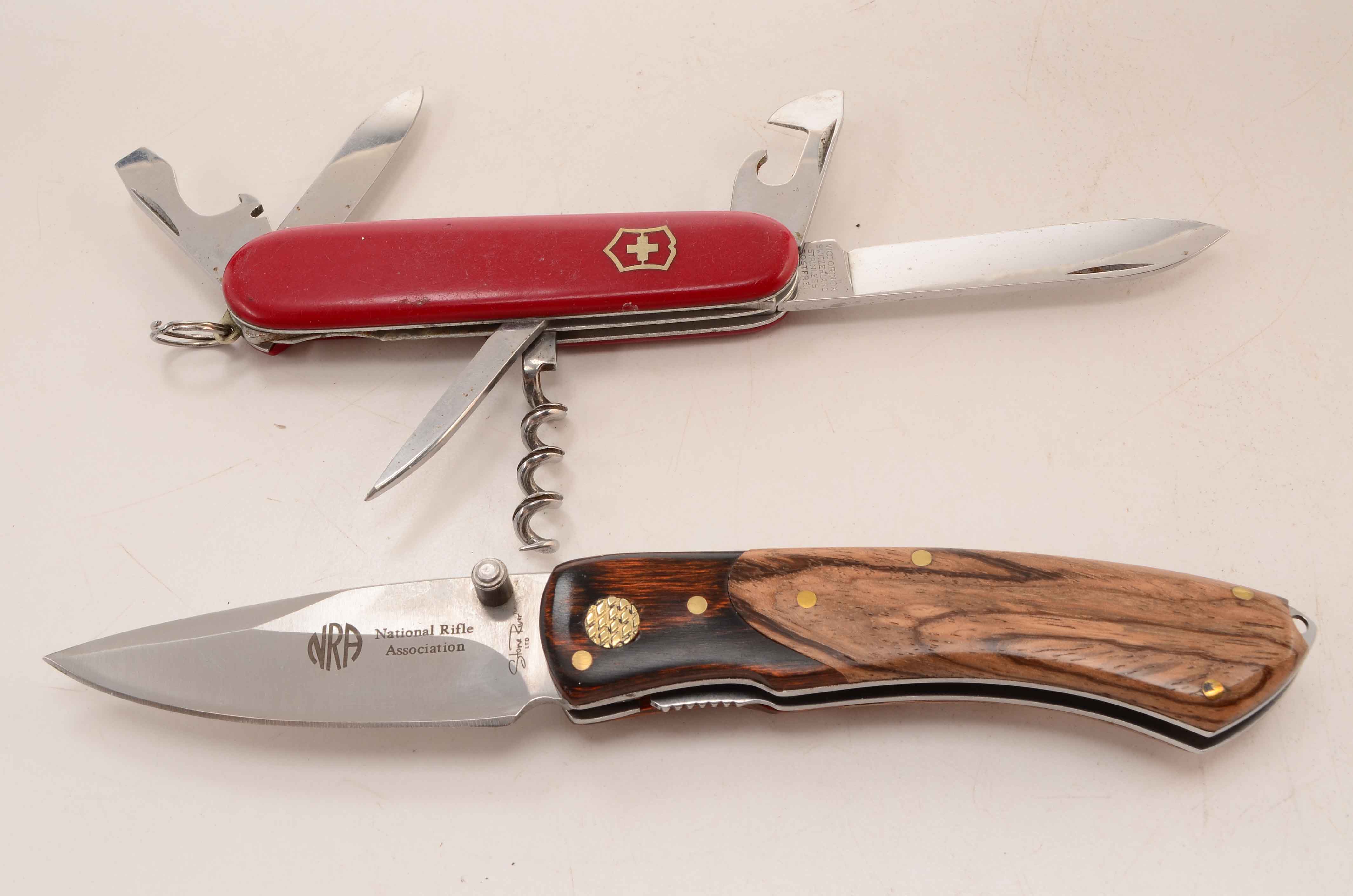 Assorted Pen Knives and Multi-Purpose Tools | EBTH